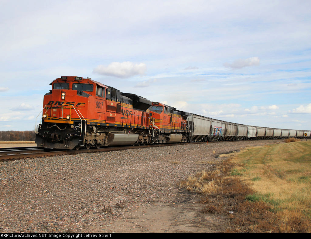 BNSF 9017